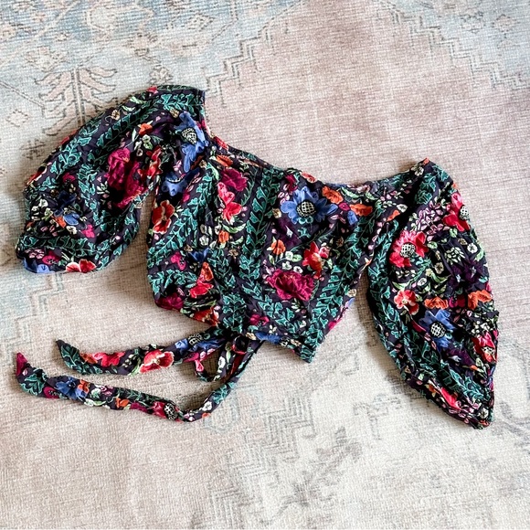 Jaase | Tops | Jaase Exclusive Print Black Floral Off Shoulder Front ...